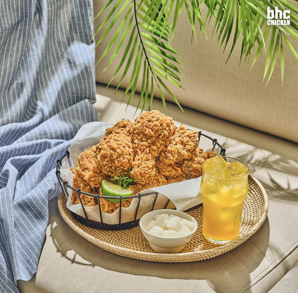 bhc치킨, 올 초복 승리한 ‘닭’은?